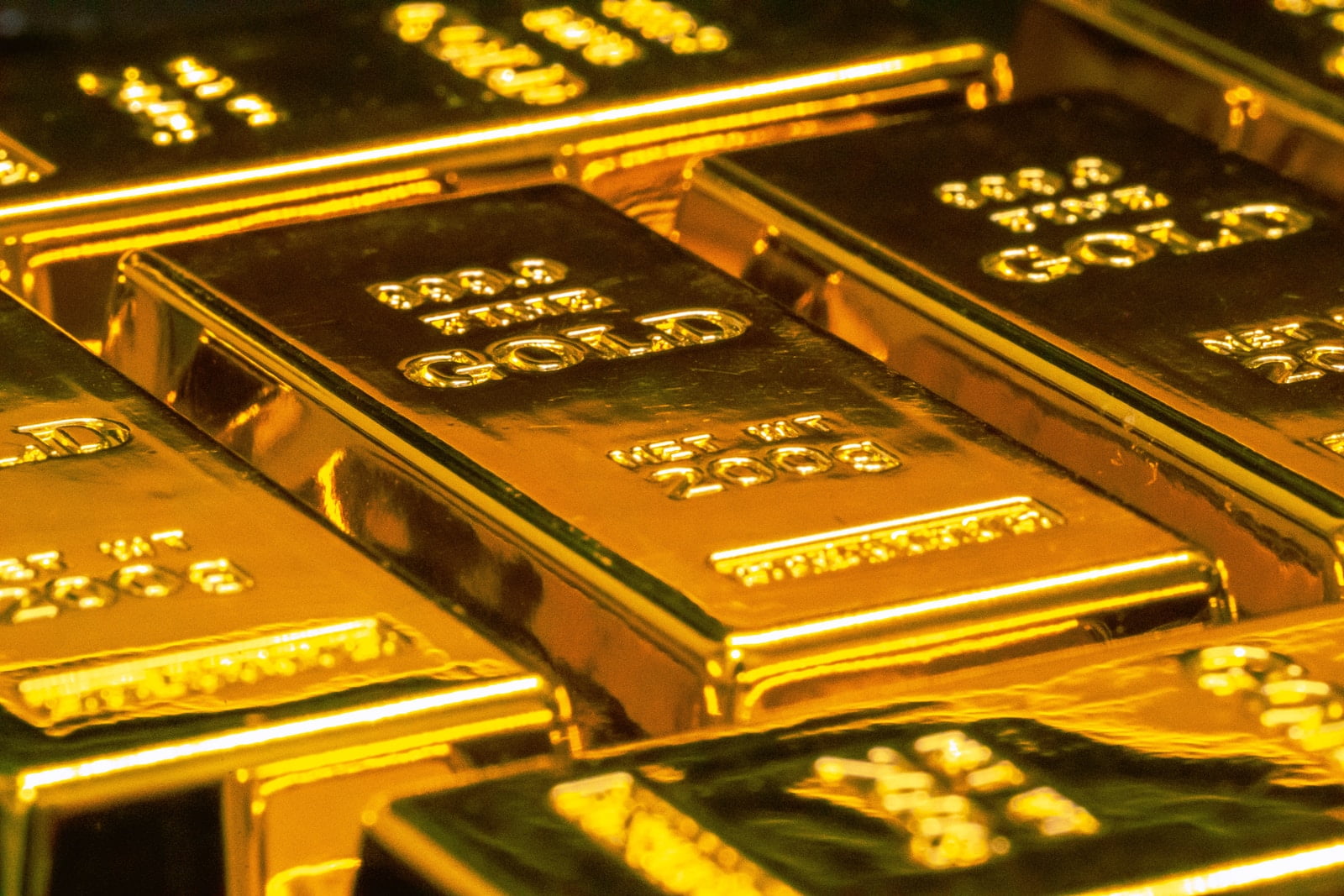 INVESTIRE IN ORO: 6 metodi pratici - Qual è il migliore?